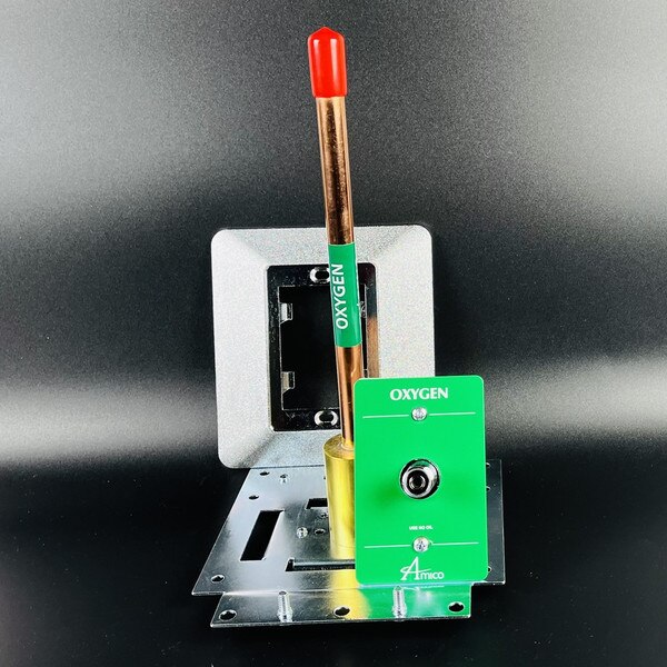 Outlet, Ceiling DISS, Oxygen